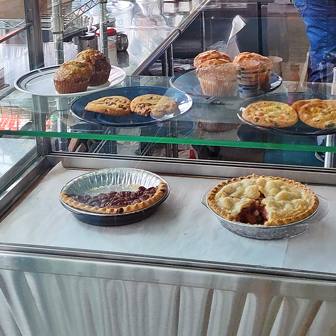 archie's west bay diner 6