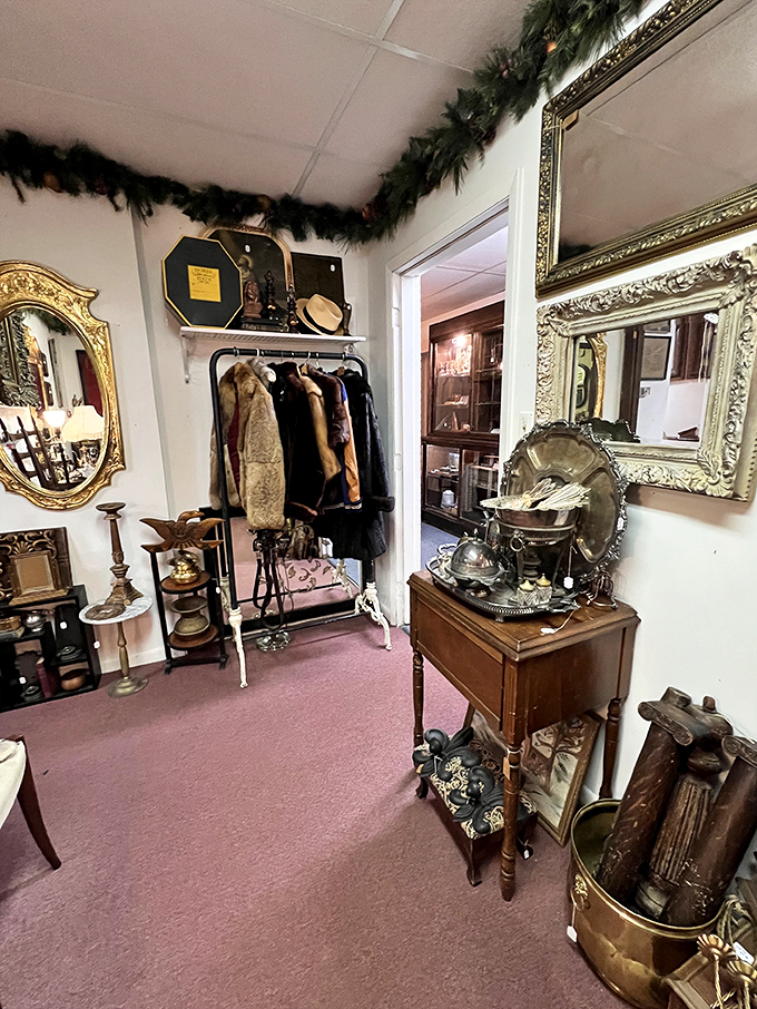 barnhouse vintage & handmade wares 2