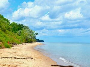 This Lake Beach In Wisconsin Is So Little-Known, You’ll Practically ...