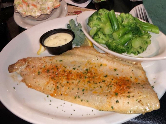 boone's long lake inn 3