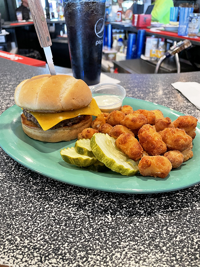 bronco billy's saloon 3