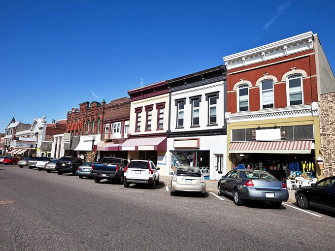 bronco billy's saloon 8