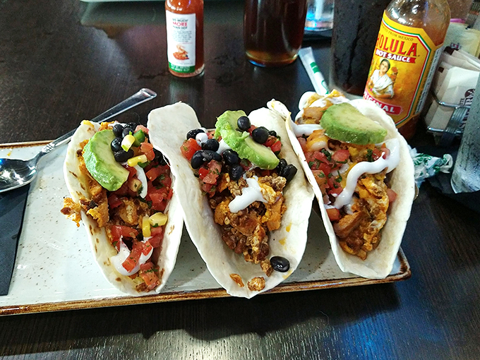 brothers brunch house 4