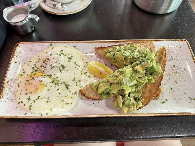 brothers brunch house 5