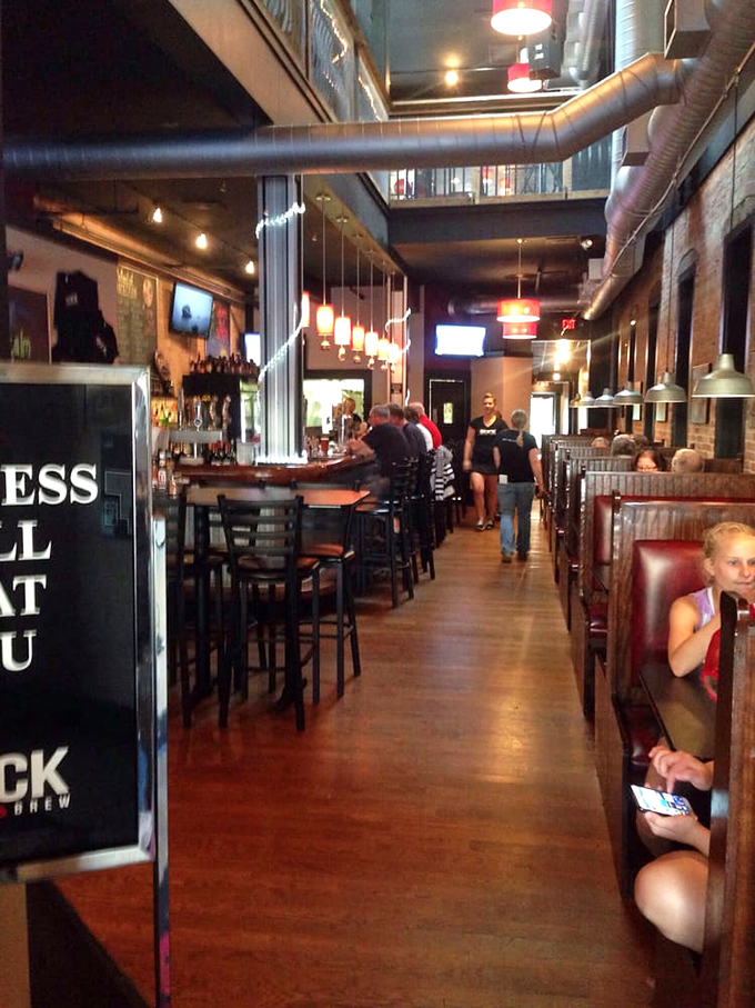 buck burgers & brew 5