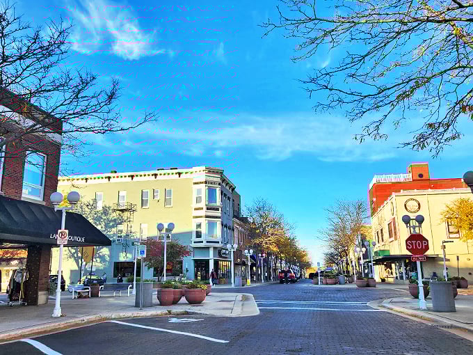 buck burgers & brew 9