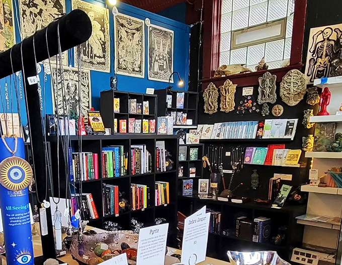 buckland museum of witchcraft & magick 4