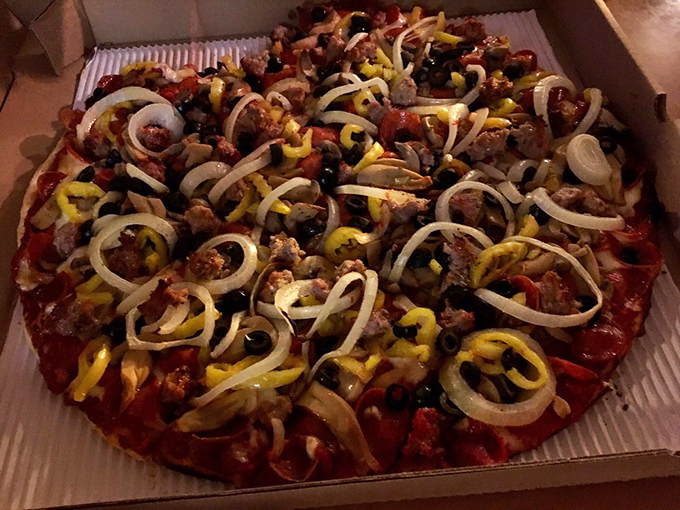 capuano's pizza house 4