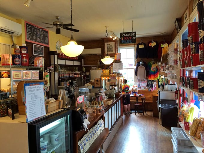 chagrin falls popcorn shop 7