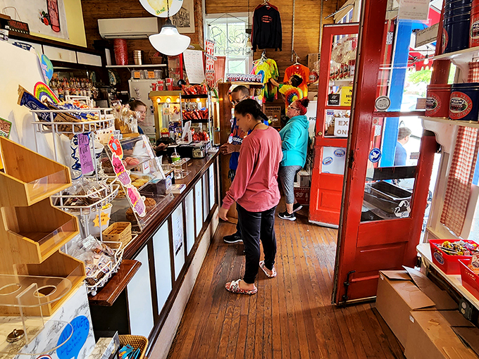 chagrin falls popcorn shop 9