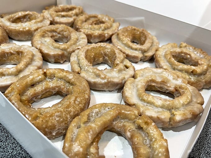 cinotti's bakery sandwich shop 3