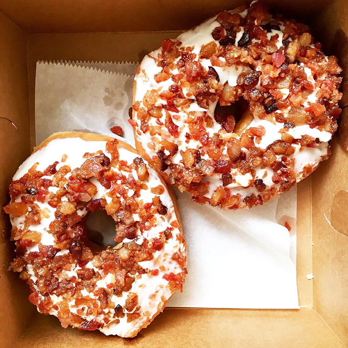 cinotti's bakery sandwich shop 3