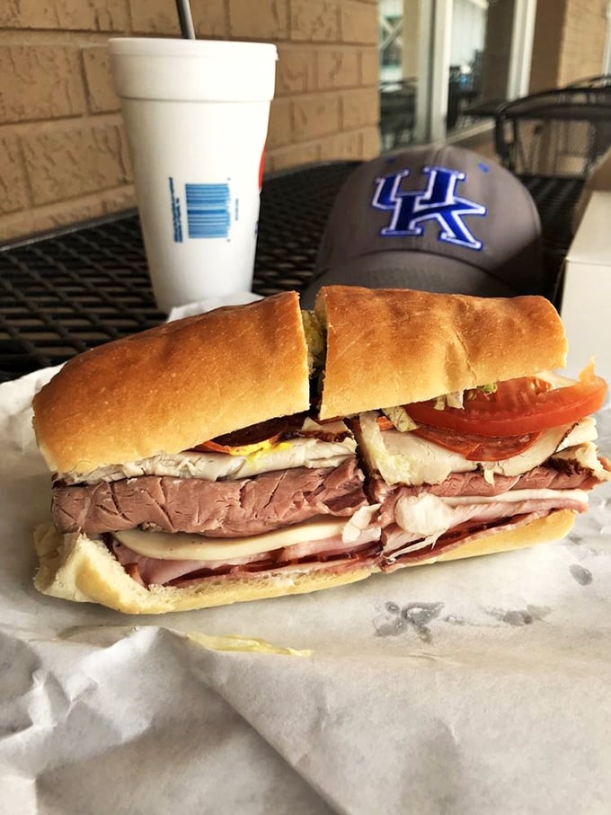 cinotti's bakery sandwich shop 4