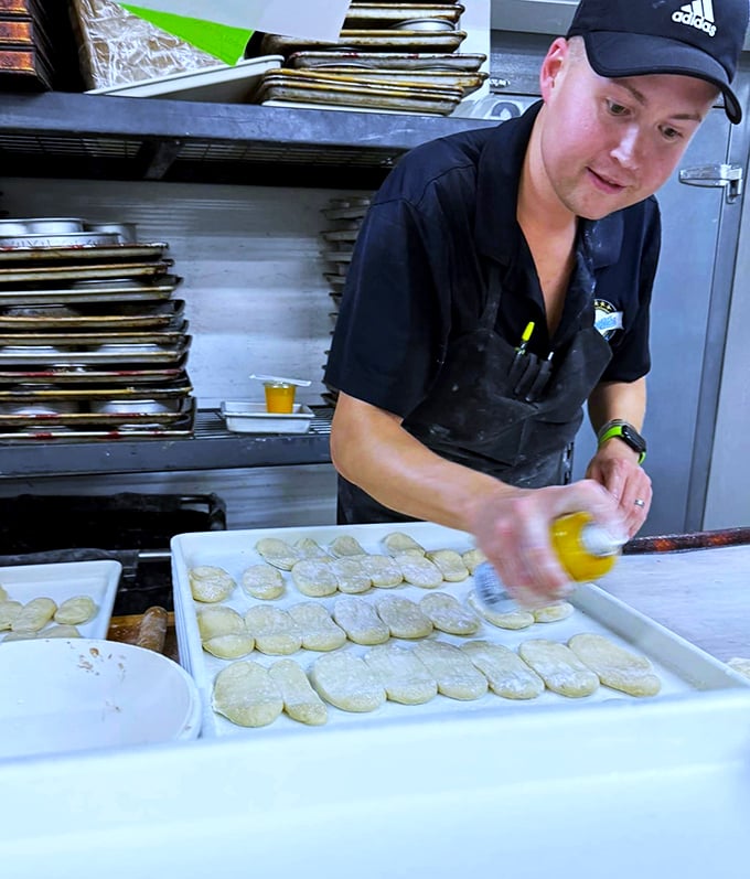 cinotti's bakery sandwich shop 7