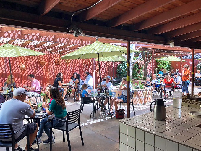 coffee pot restaurant 8