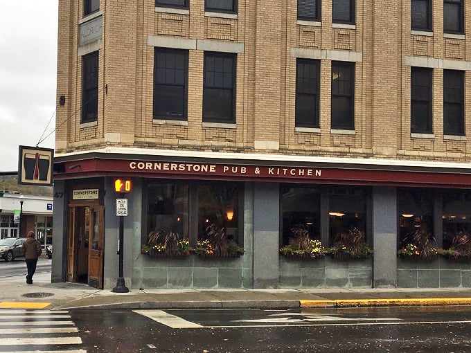 cornerstone pub & kitchen 1