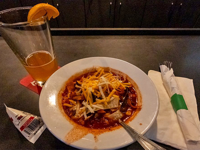 dambar & steak house 3