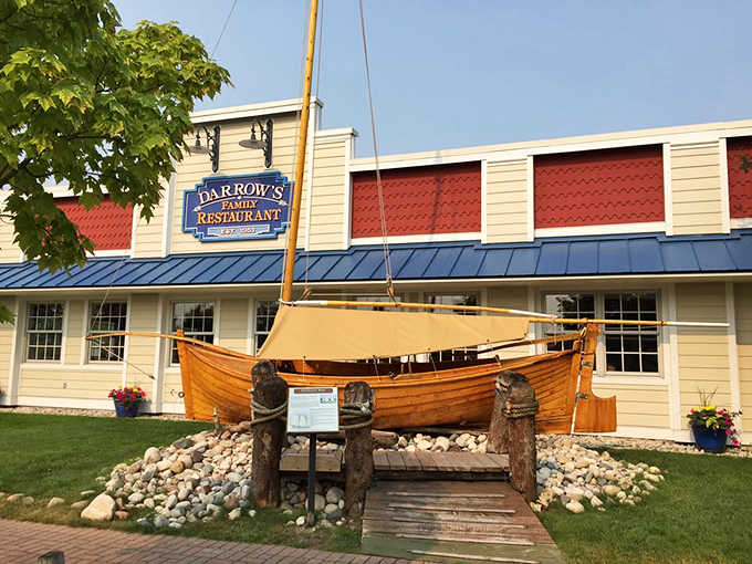 darrow's family restaurant 1