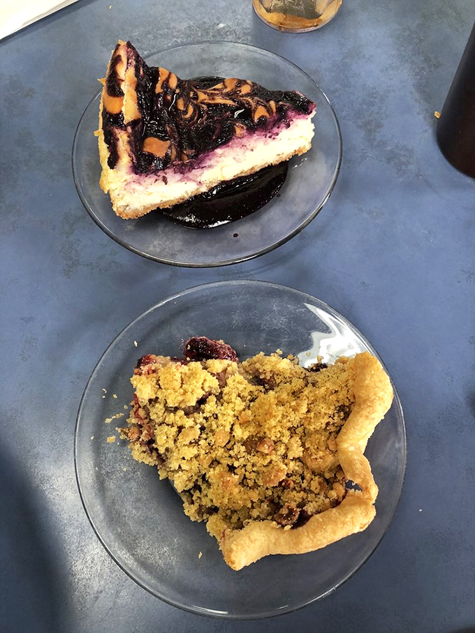 darrow's family restaurant 6