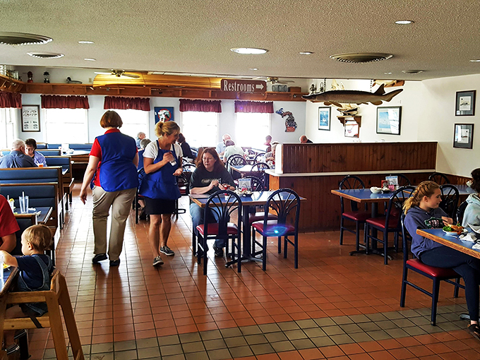 darrow's family restaurant 8