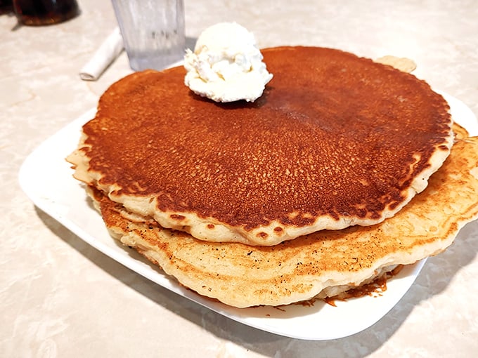 dee dee&rsquo;s diner 5