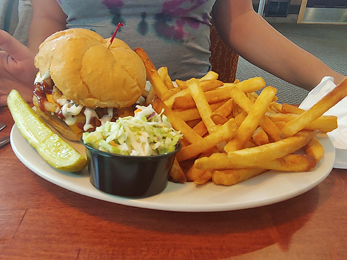 dee dee&rsquo;s diner 8