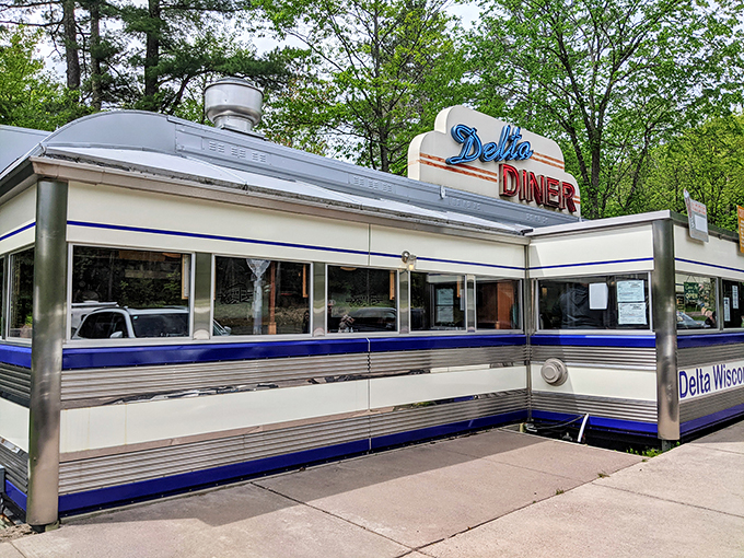 delta diner 1