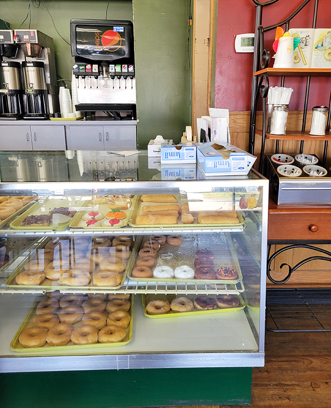 denny's doughnuts and bakery 7