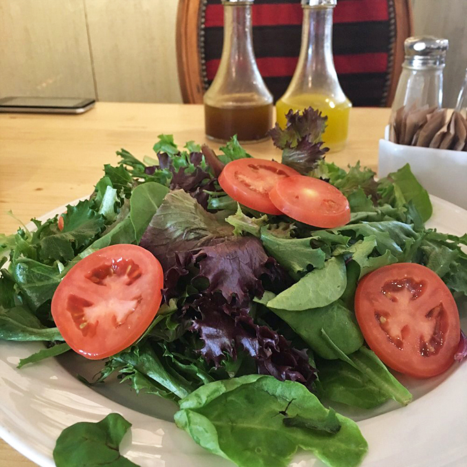 depot 62 caf&eacute; restaurant 4