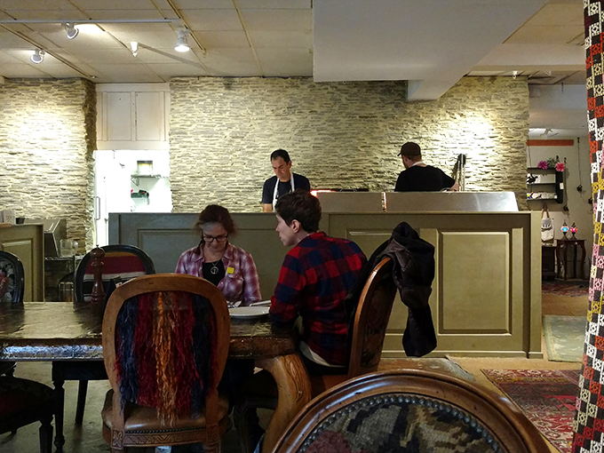 depot 62 caf&eacute; restaurant 8