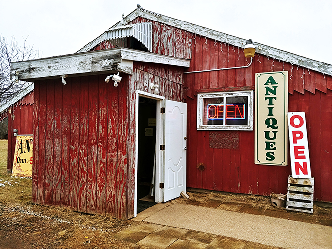 egg palace antiques 1