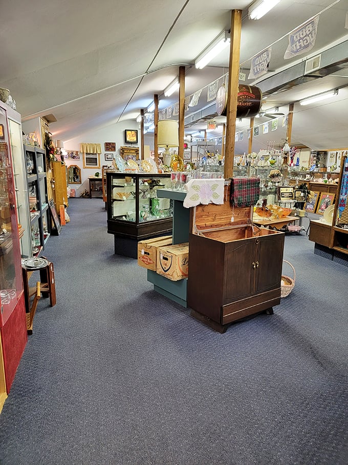 egg palace antiques 3