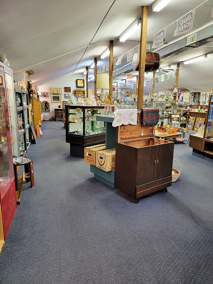egg palace antiques 4