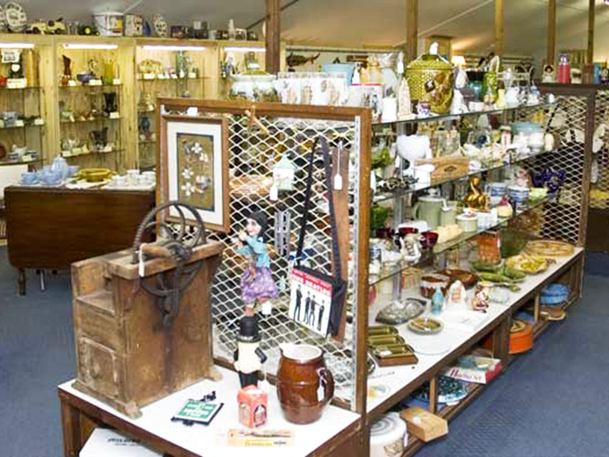 egg palace antiques 5