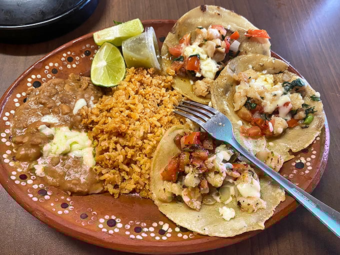 el amigo mexican restaurant 3