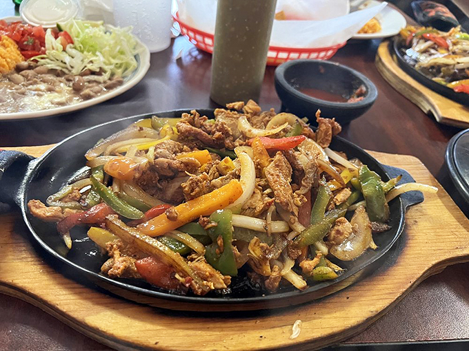 el amigo mexican restaurant 4