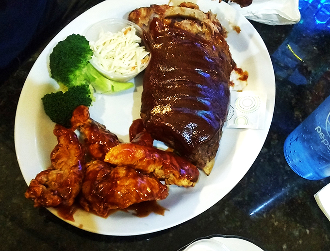 el pig&rsquo;s butt bar b q 8