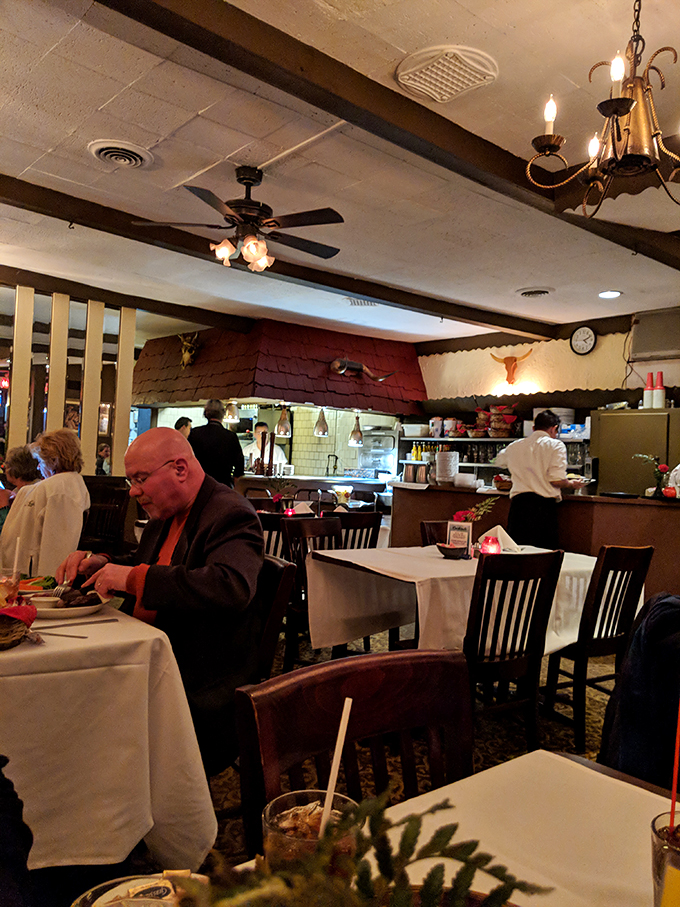 elba&rsquo;s golden steer 7