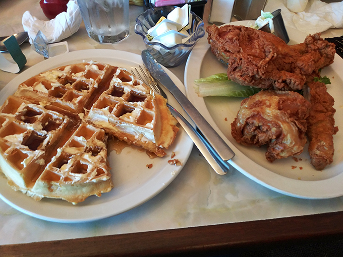 family table restaurant 4