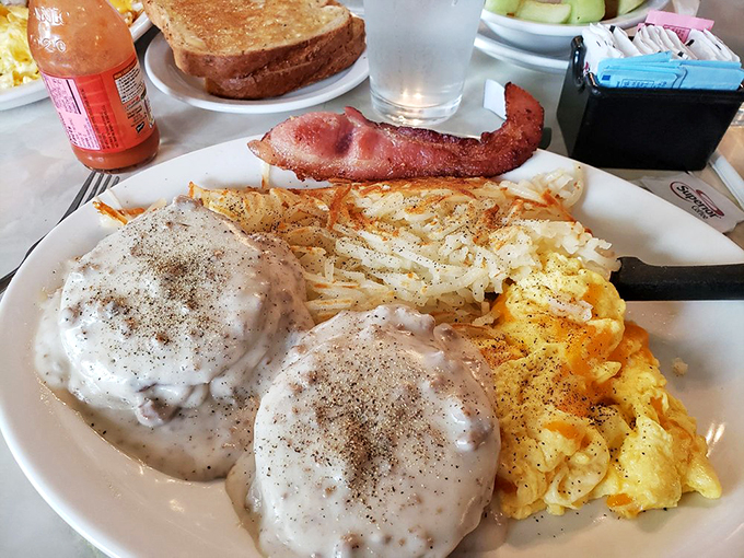 family table restaurant 5