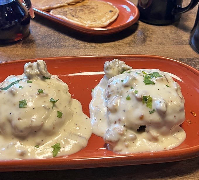 fella&rsquo;s loaded goat restaurant and bar 6