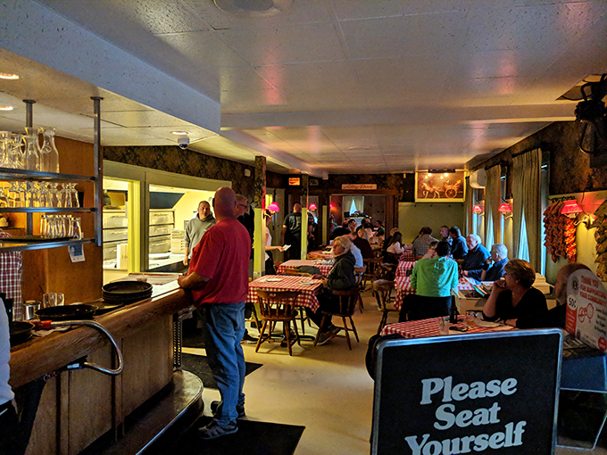 fricano&rsquo;s pizza tavern 5