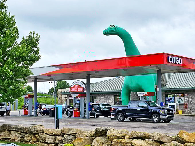 giant sinclair dinosaur at dino citgo 2 4