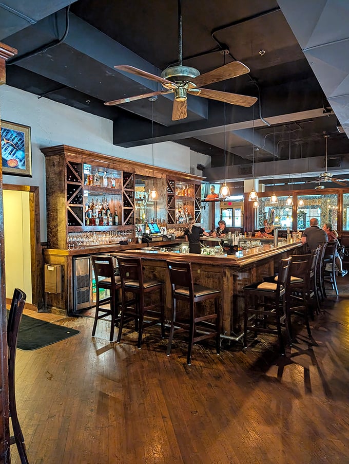 harry's seafood bar & grille 7