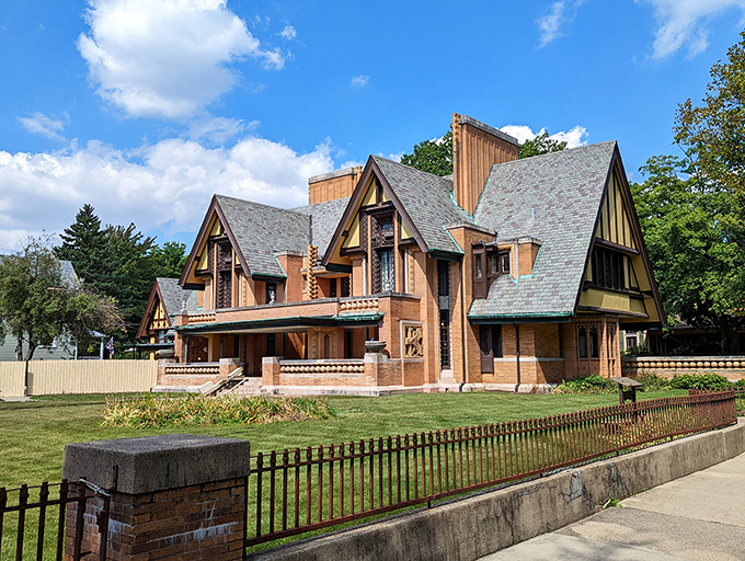 hemmingway's bistro 8