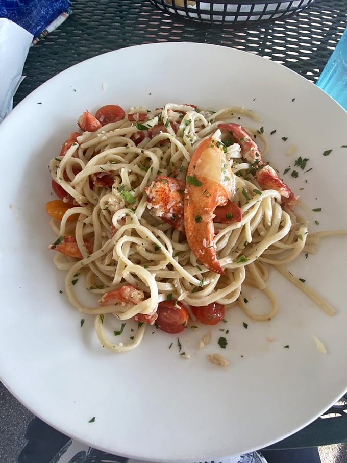 hobbs harborside restaurant 7