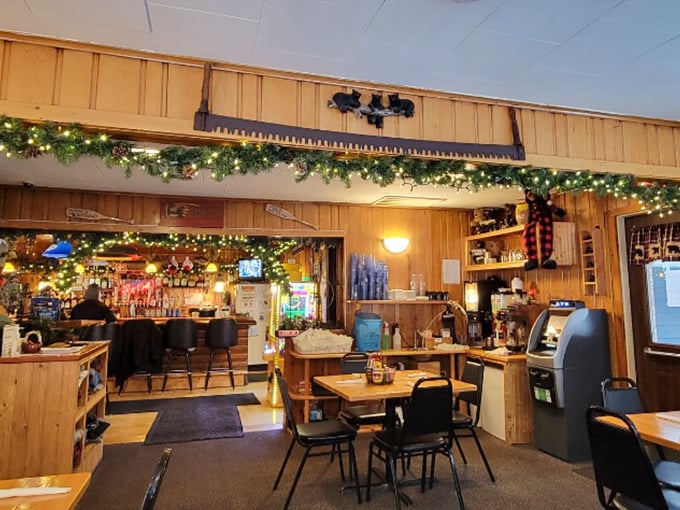 honey bear bar & grill 2