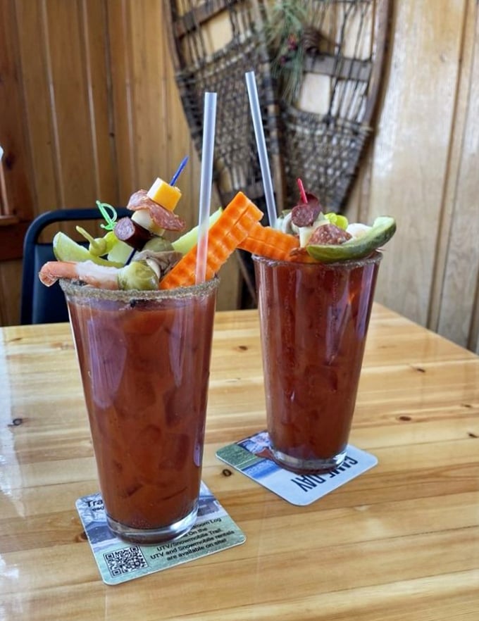 honey bear bar & grill 5