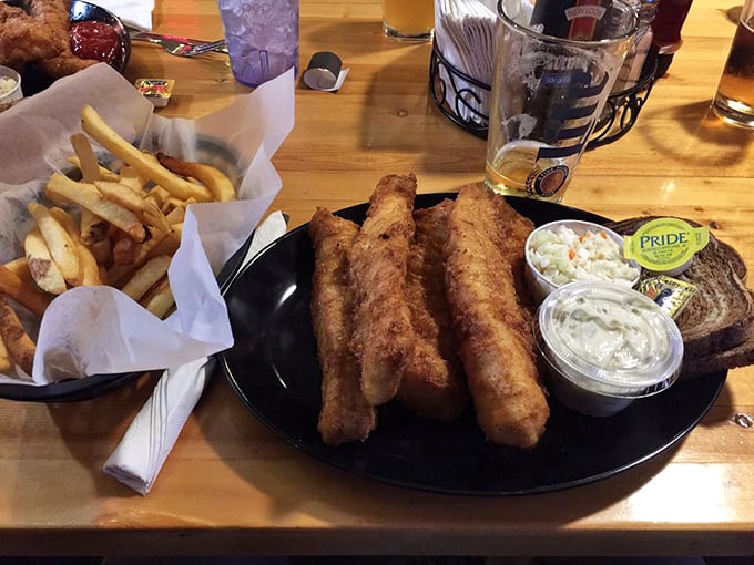 honey bear bar & grill 6