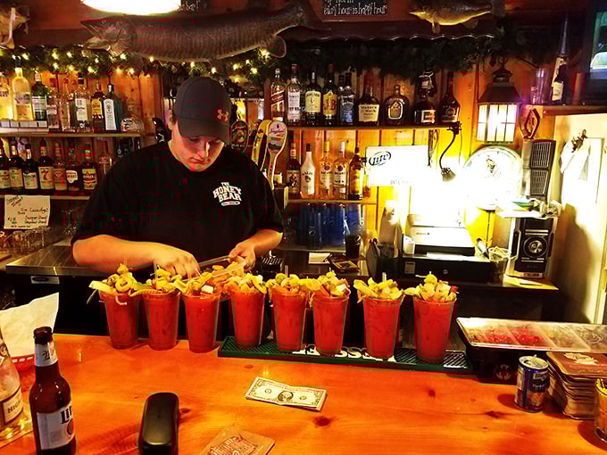 honey bear bar & grill 8